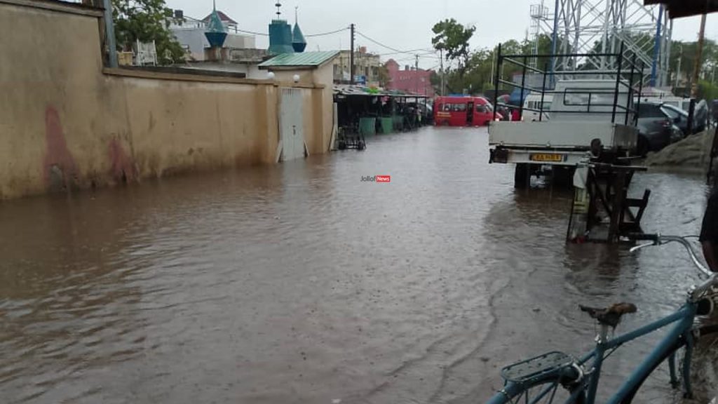 Heavy Rains Flood Banjul, Drainage System Blamed – Gambia News | JollofNews