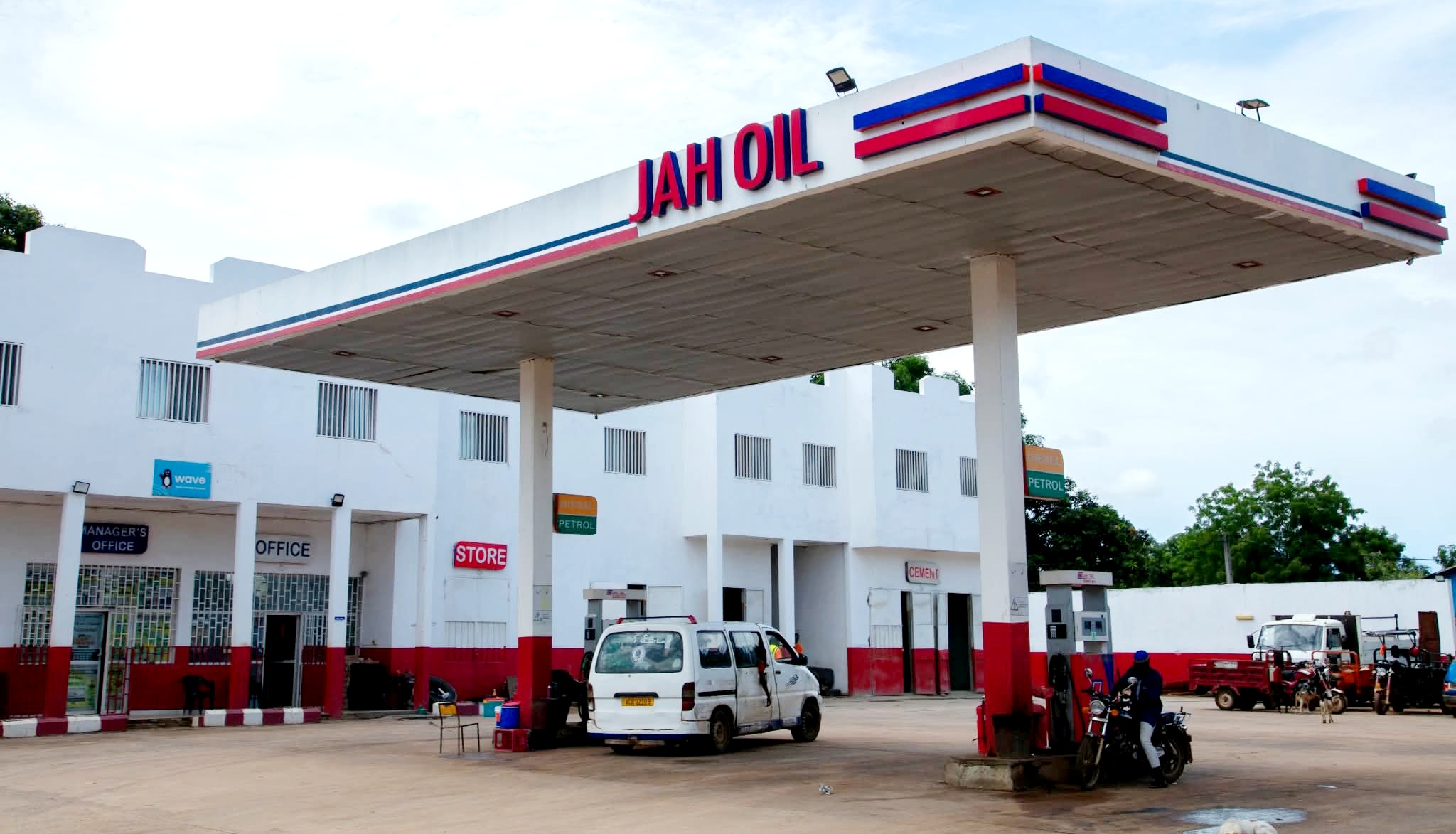 Oil & Gas Expert Alarmed By Fuel Contamination At Gam-Petroleum Depot ...